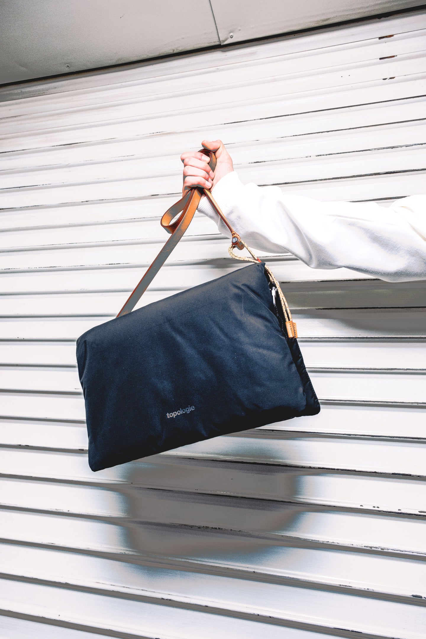 A-Frame Bag Medium – Topologie US