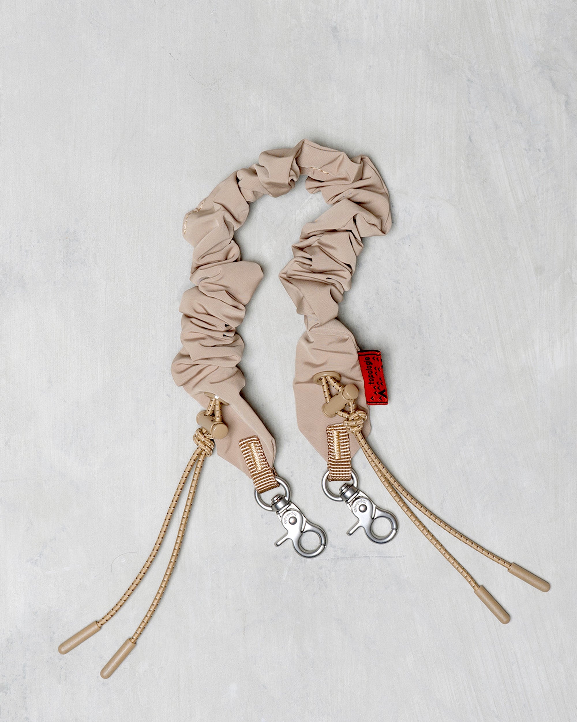 Bungee Wrist Strap / Beige Satin – Topologie